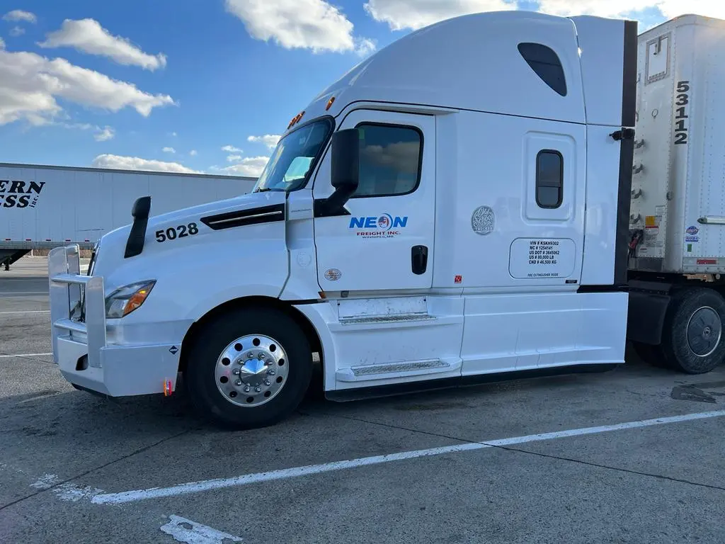 Home: Neon Freight Inc.